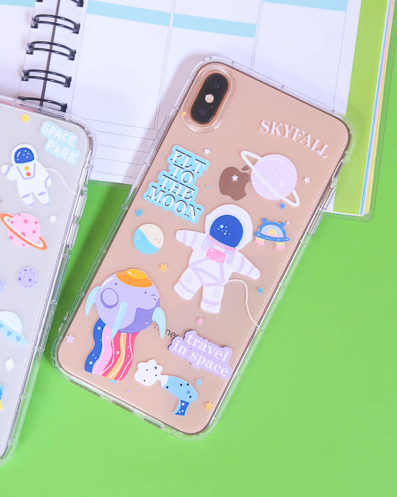 Forro Travel in Space Skyfall para iPhone – BLANK SPACE