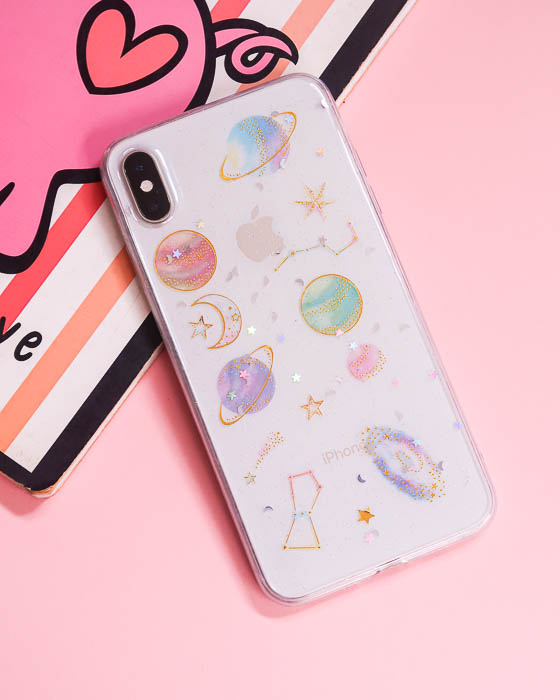 Forro Planetas para iPhone – BLANK SPACE