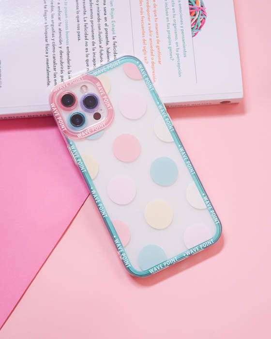 Forro lunares verdes para iPhone – BLANK SPACE